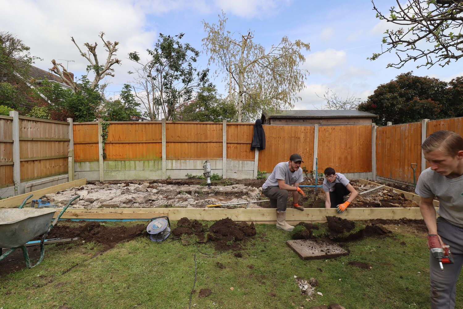 The Wickford Job - Back To Bases